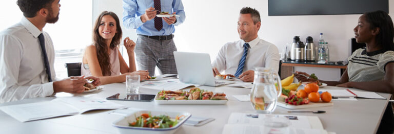 Les avantages de la livraison de repas au travail